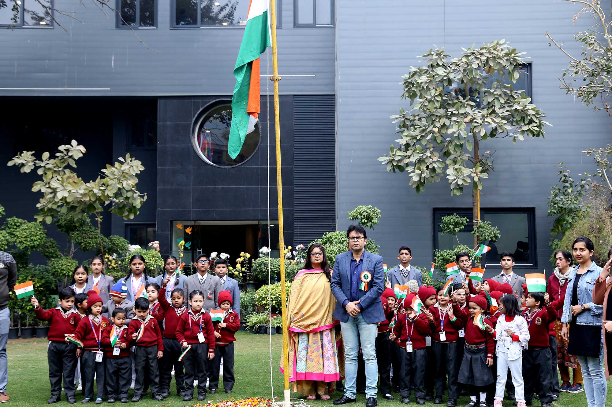 springmeadowspublicschool.com